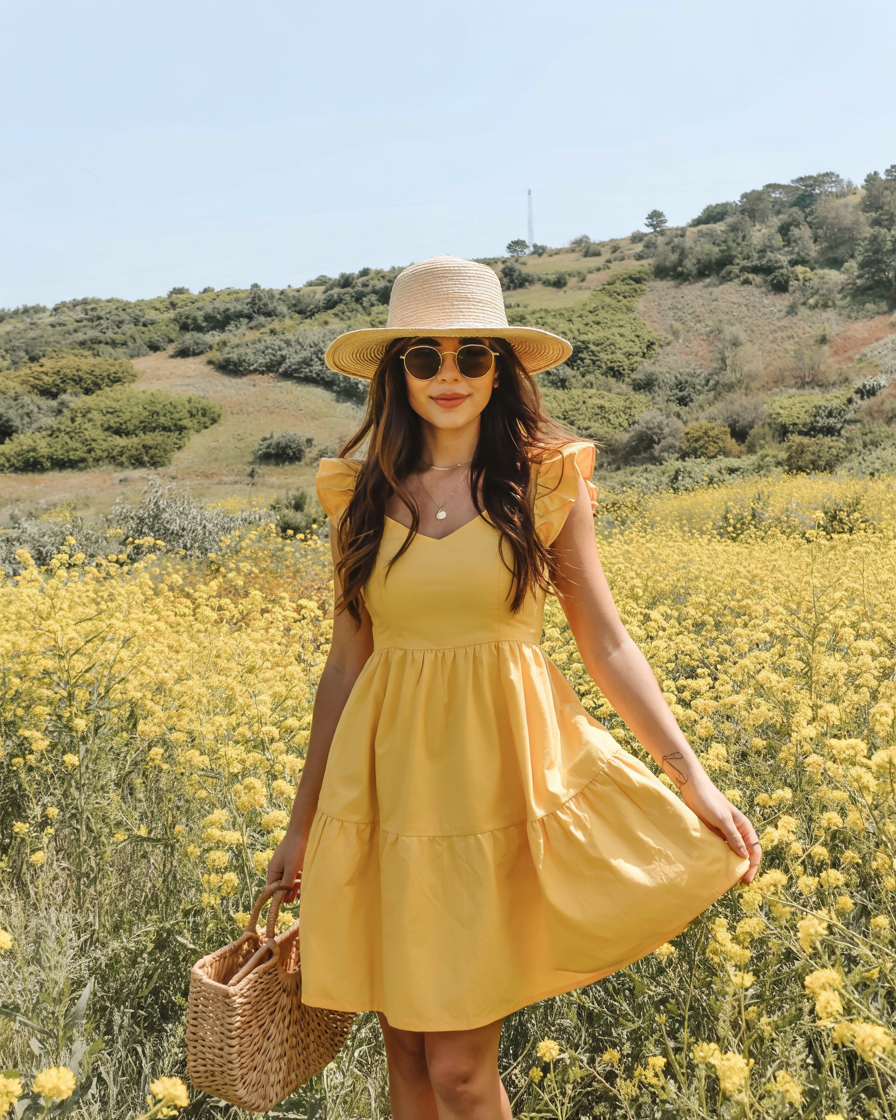 29 Yellow Outfit Ideas 2026: Bright, Stylish And Modern Looks For Women ...